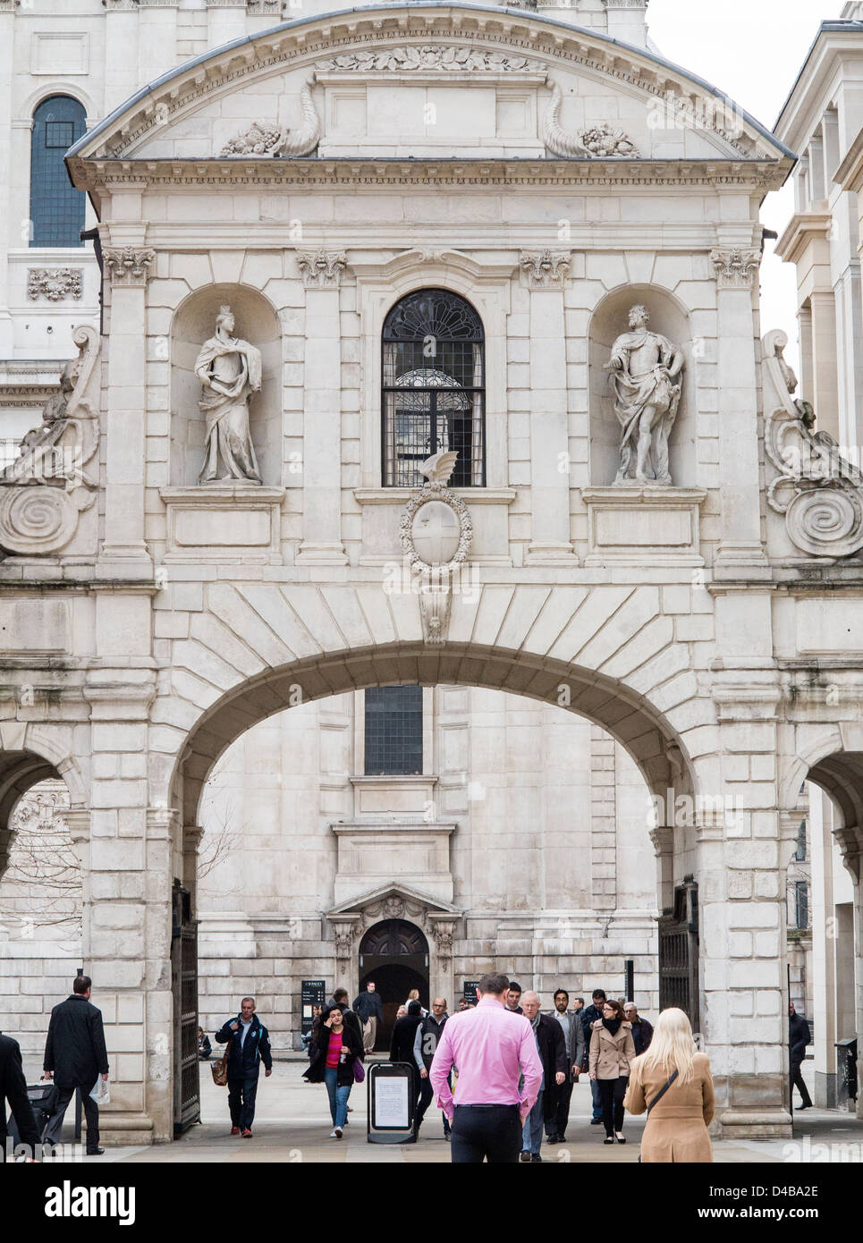 Temple Bar London gateway designed by Christopher Wren at St Paul's ...