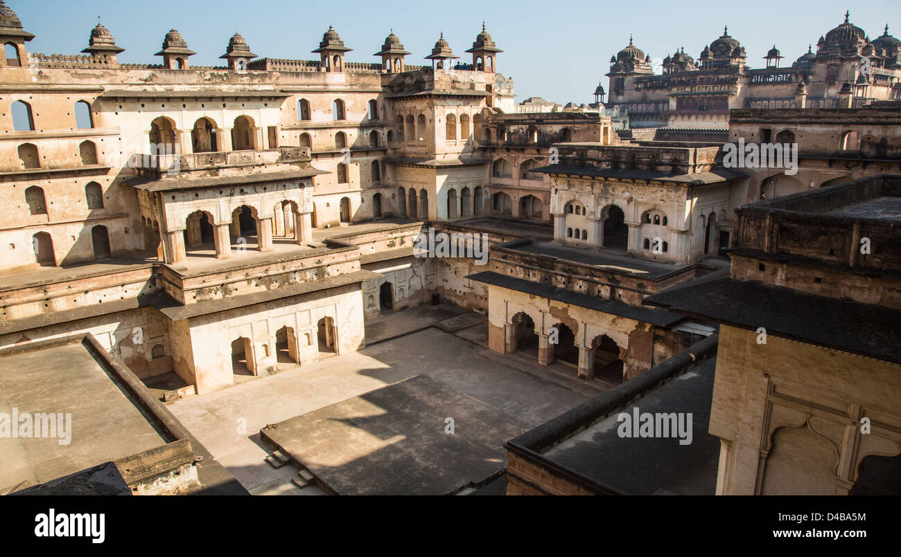 Raja mahal hi-res stock photography and images - Alamy
