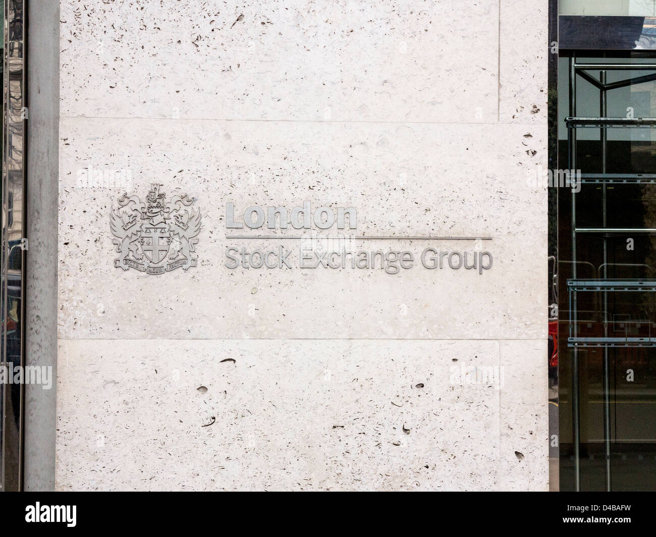 London stock exchange building hi-res stock photography and images - Alamy