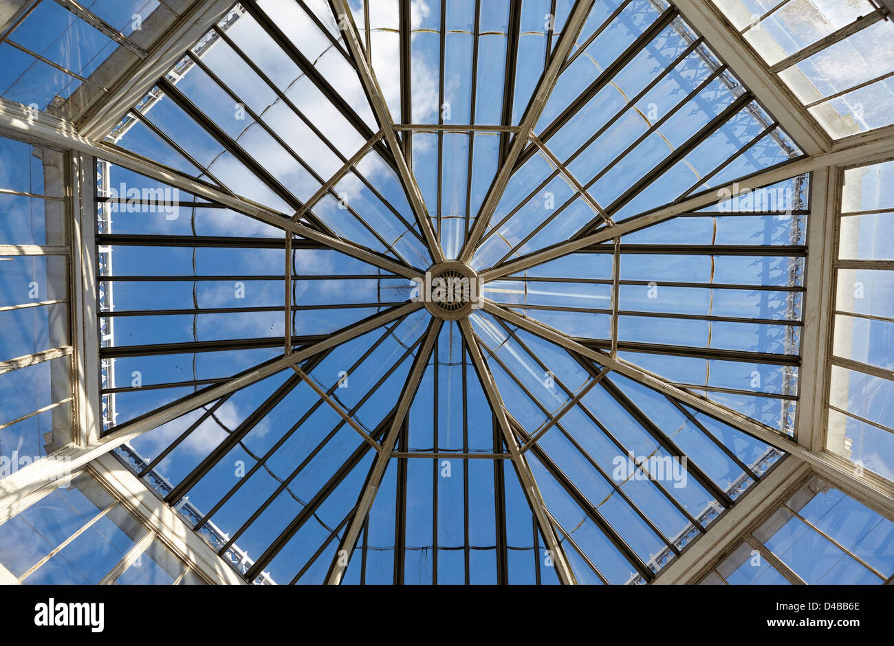 glass ceiling Stock Photo - Alamy