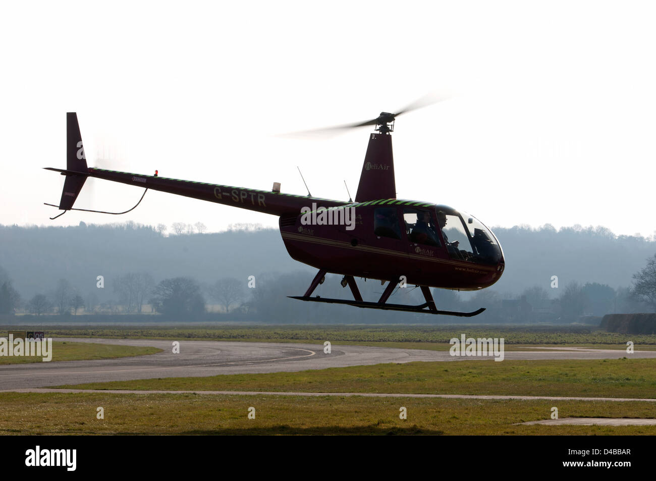 Helicopter side view silhouette hi-res stock photography and images - Alamy