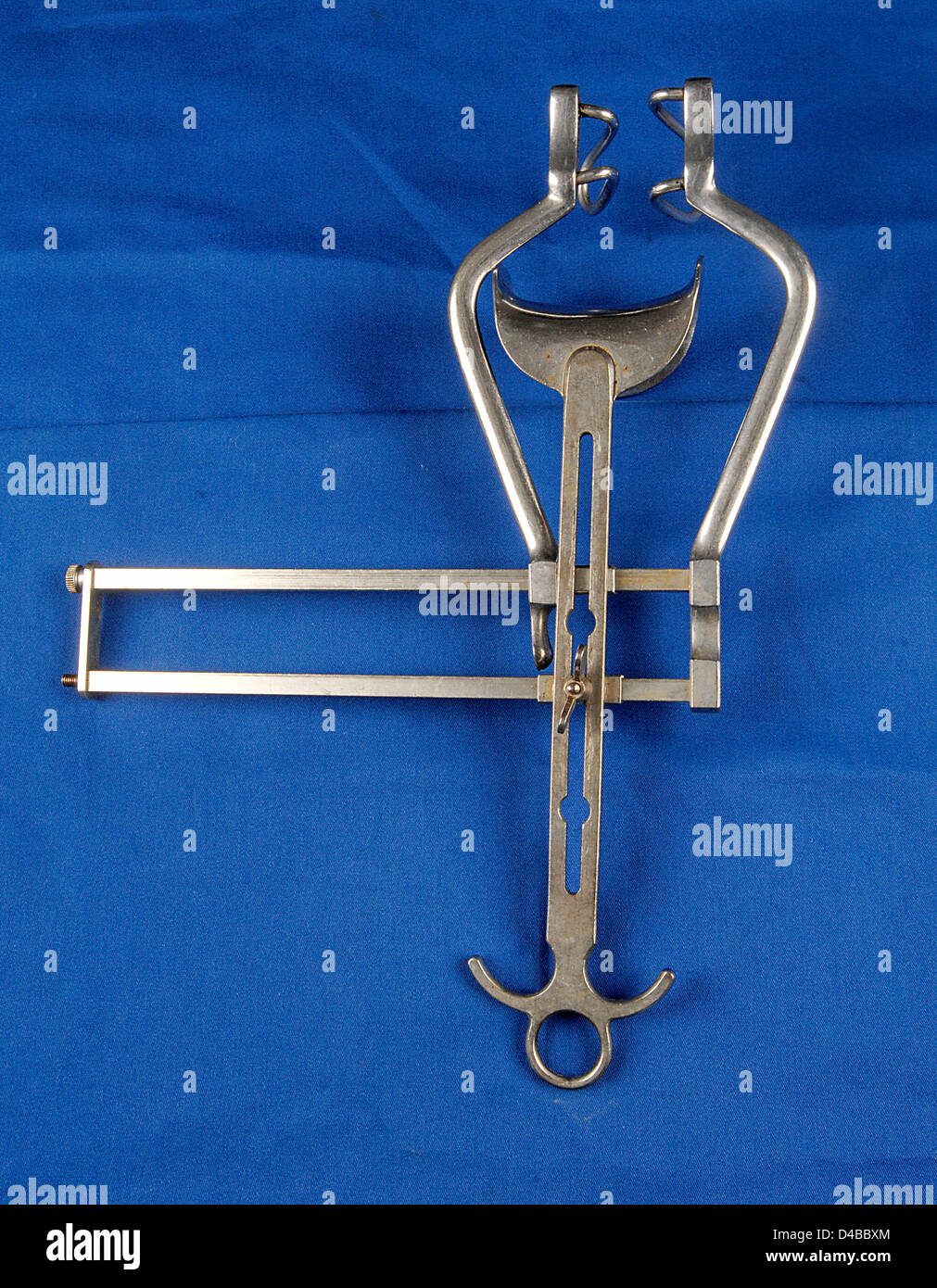 This keeps edges wound apart maintain exposure during surgery abdomen ...