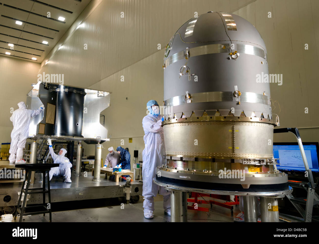The MAVEN spacecraft at Lockheed Martin receives its propulsion tank in ...