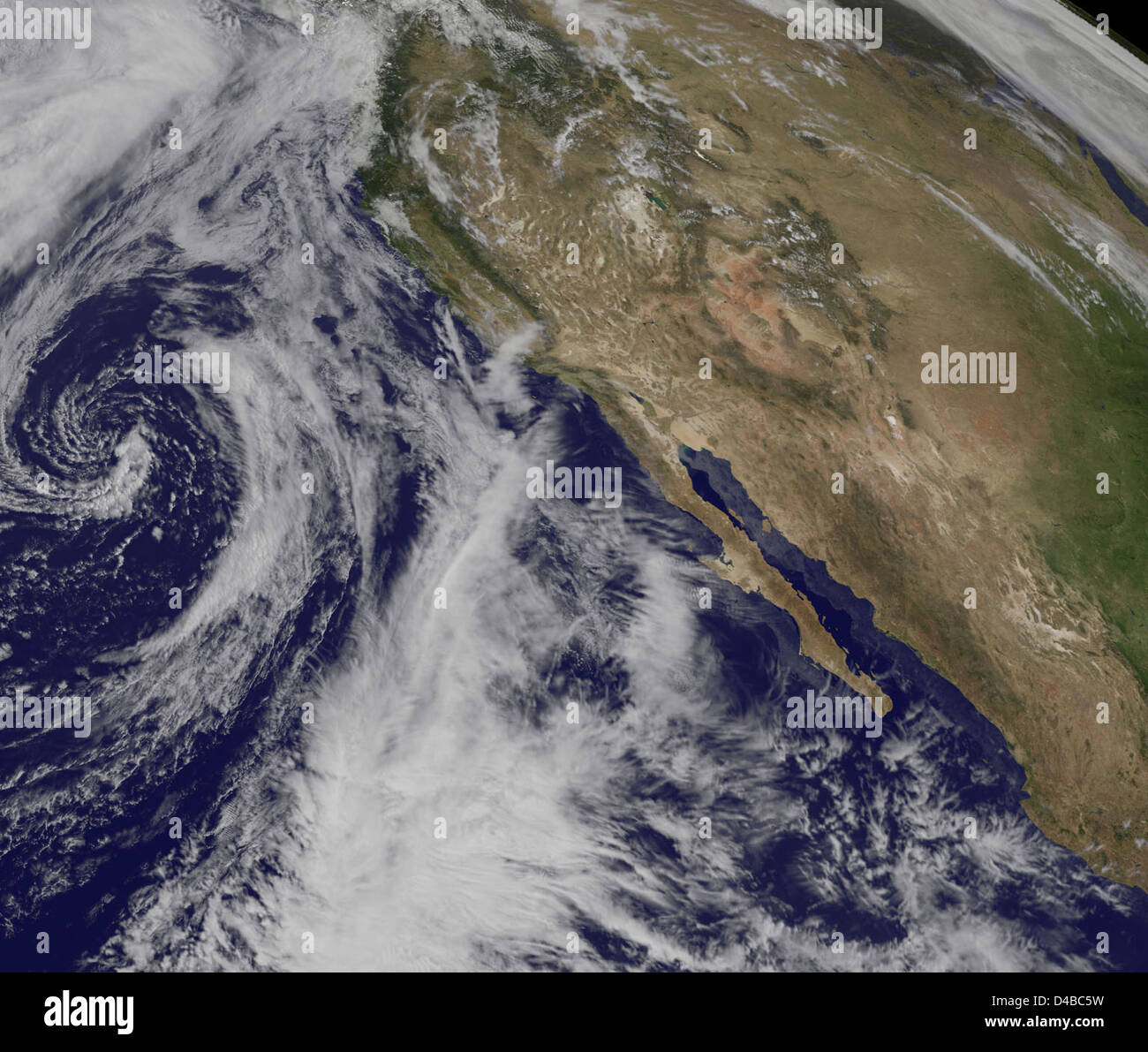 Pacific weather system hi-res stock photography and images - Alamy