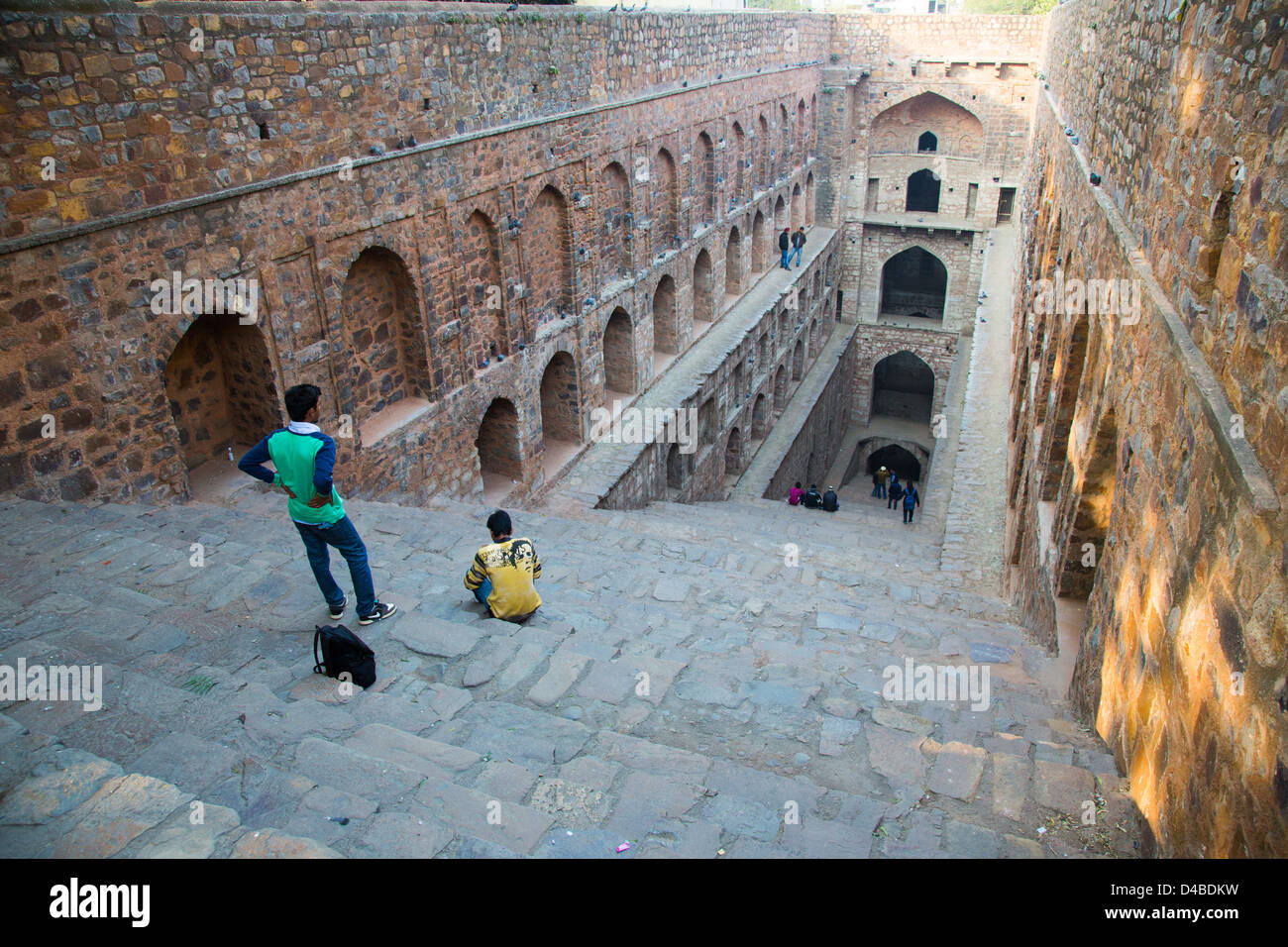 Stepwell delhi hi-res stock photography and images - Alamy