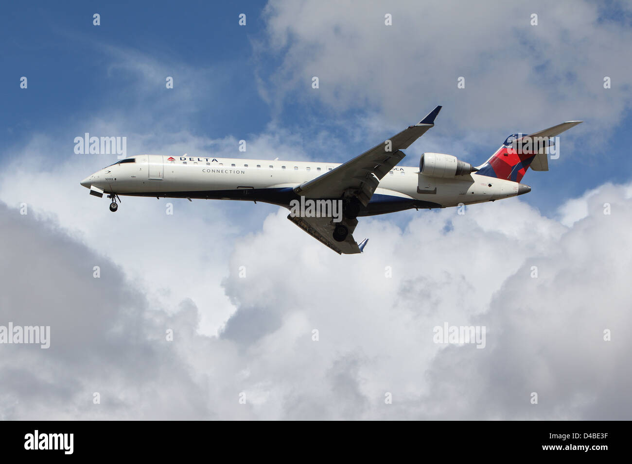 Delta connection plane hi-res stock photography and images - Alamy