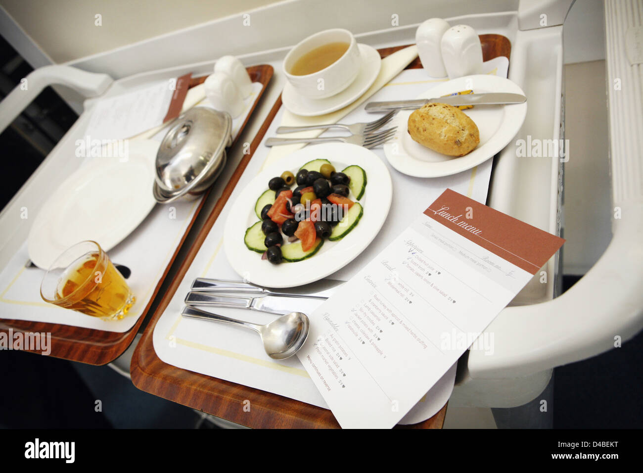 Hospital meal on serving tray Stock Photo - Alamy