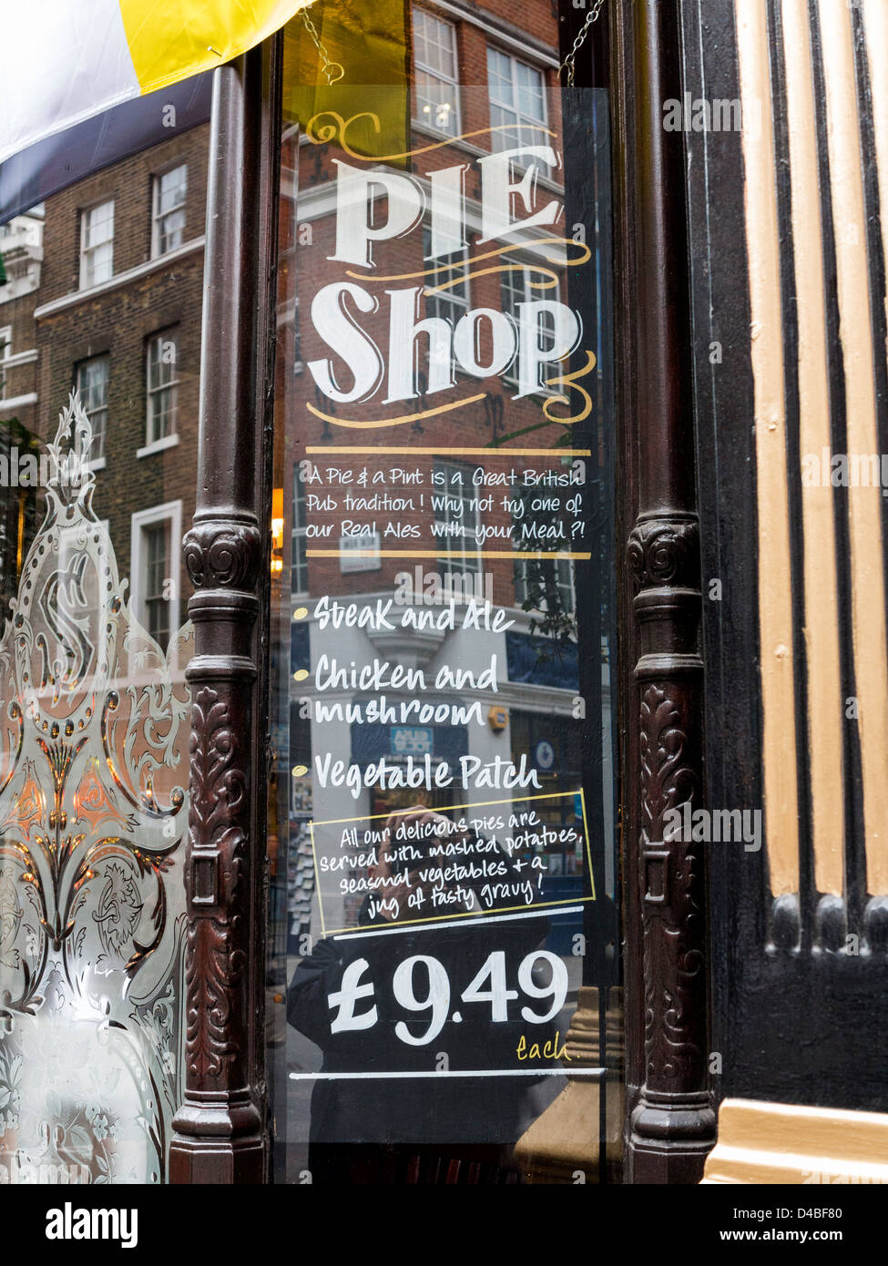 Pie shop hi-res stock photography and images - Alamy