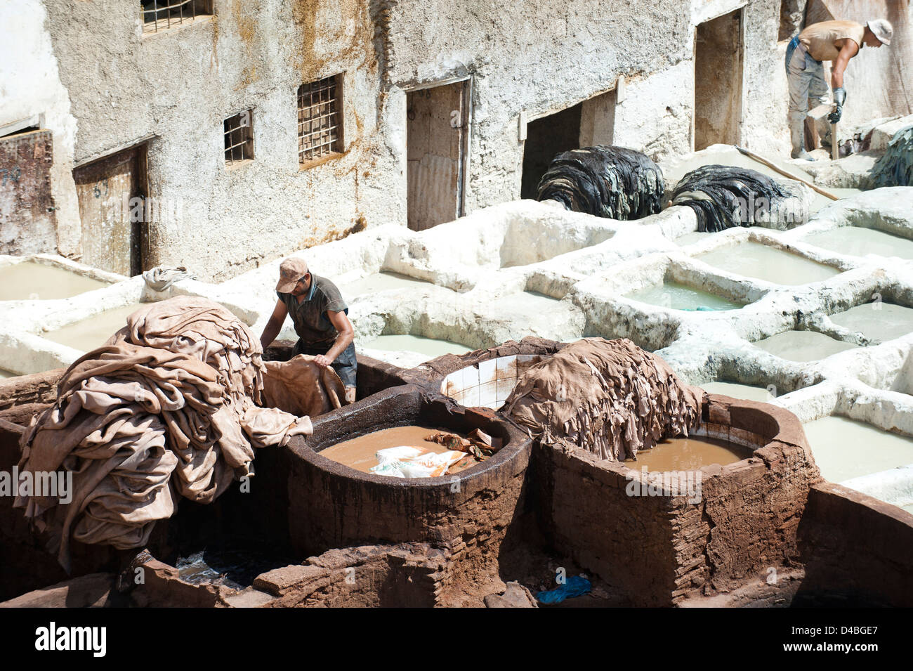 Leather tanning, Fes, Morocco Stock Photo - Alamy
