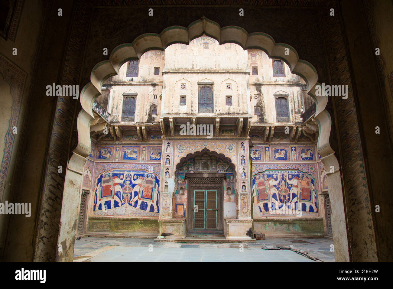 Traditional haveli hi-res stock photography and images - Alamy