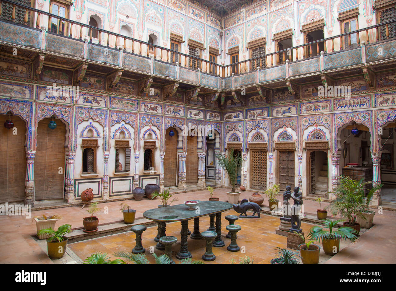 Haveli Heritage Hotel in Fatehpur, Rajasthan, India Stock Photo - Alamy