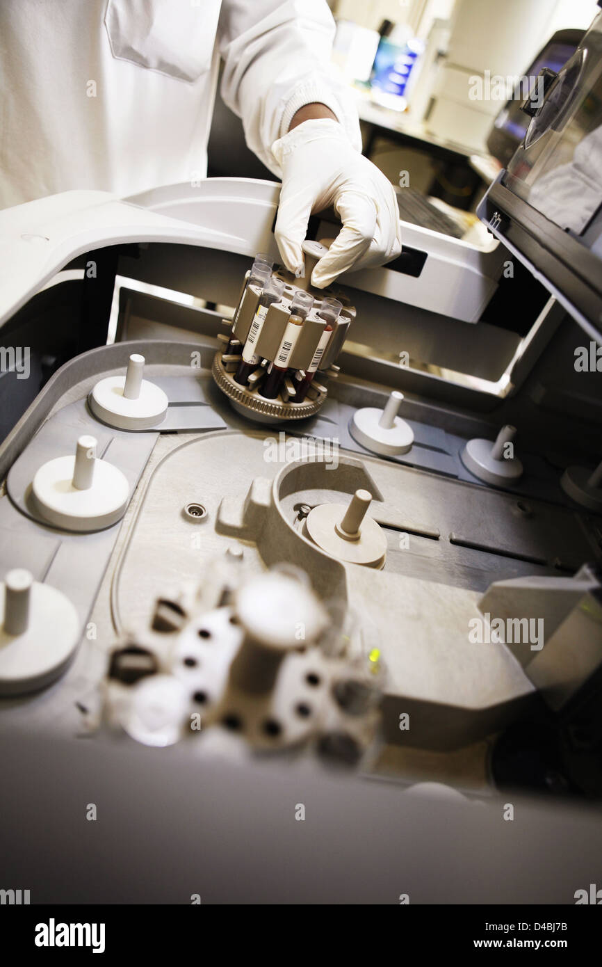 Surgical specimens hi-res stock photography and images - Alamy