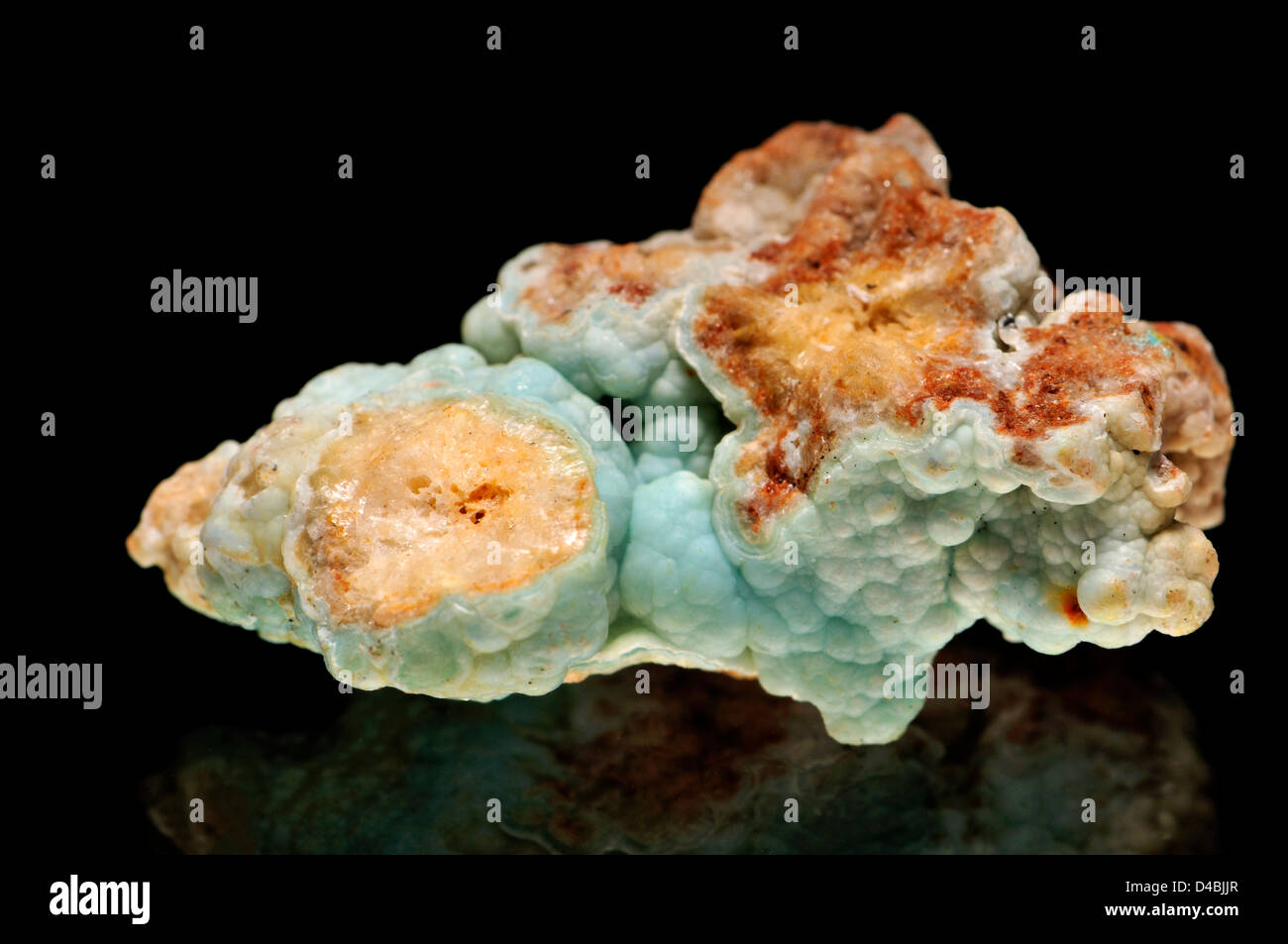 Green Hemimorphite, formerly known as Calamine Stock Photo - Alamy
