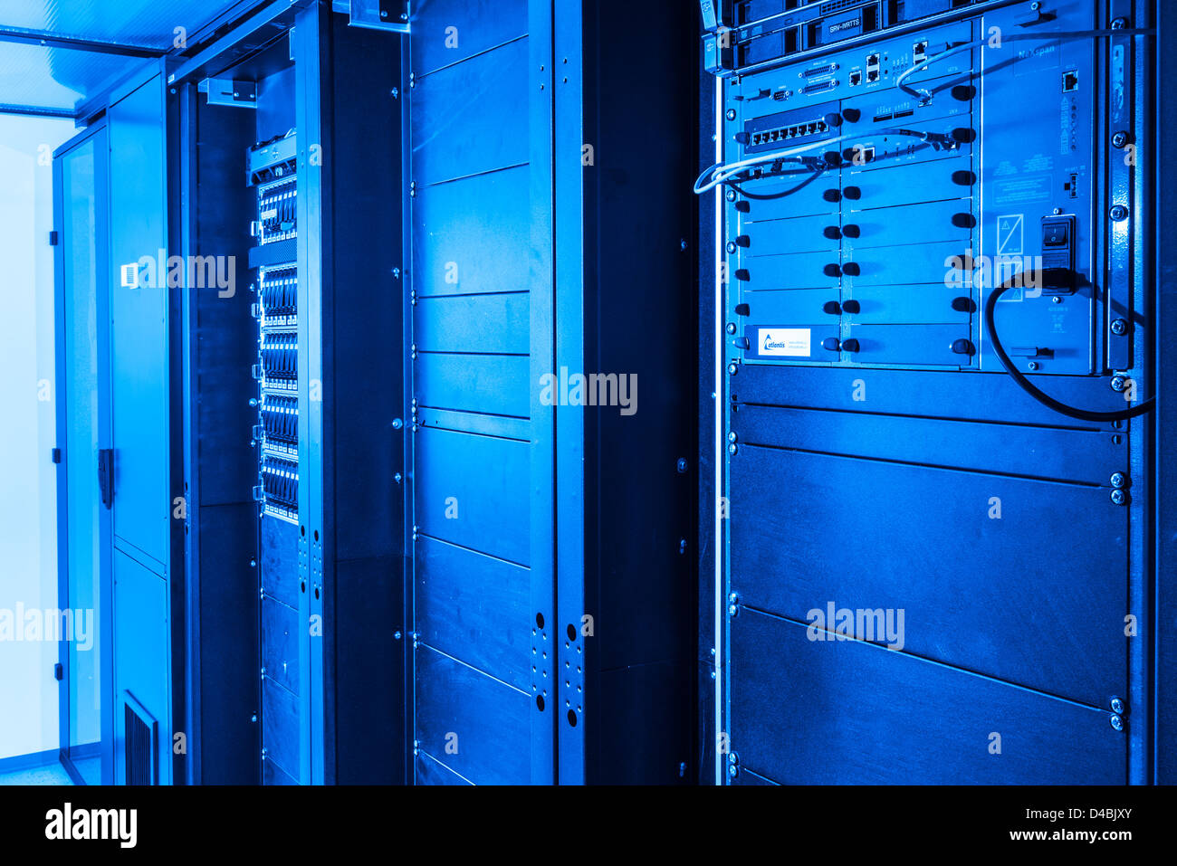 Data center room interior hi-res stock photography and images - Alamy