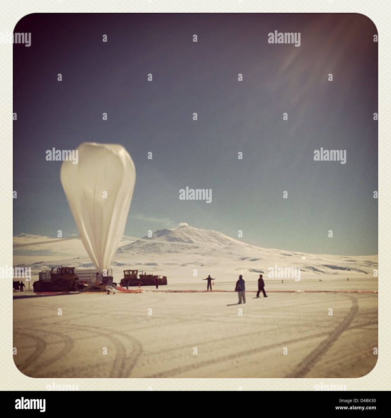 High altitude balloon science hi-res stock photography and images - Alamy