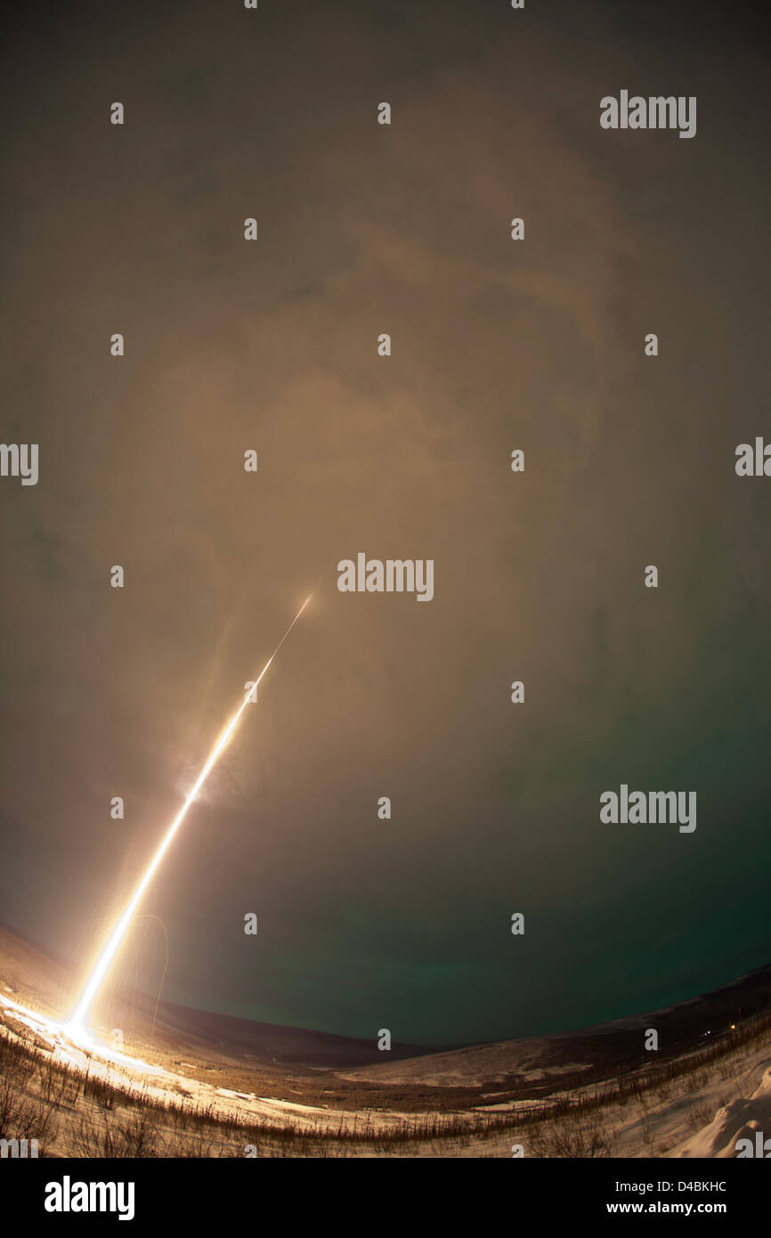 NASA's VISIONS mission captured stunning images of the aurora borealis ...