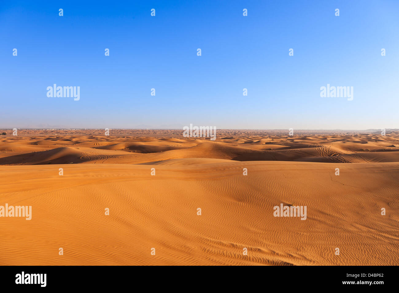 Dubai landscape hi-res stock photography and images - Alamy