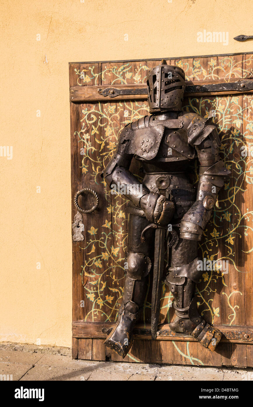Iron armor hi-res stock photography and images - Alamy