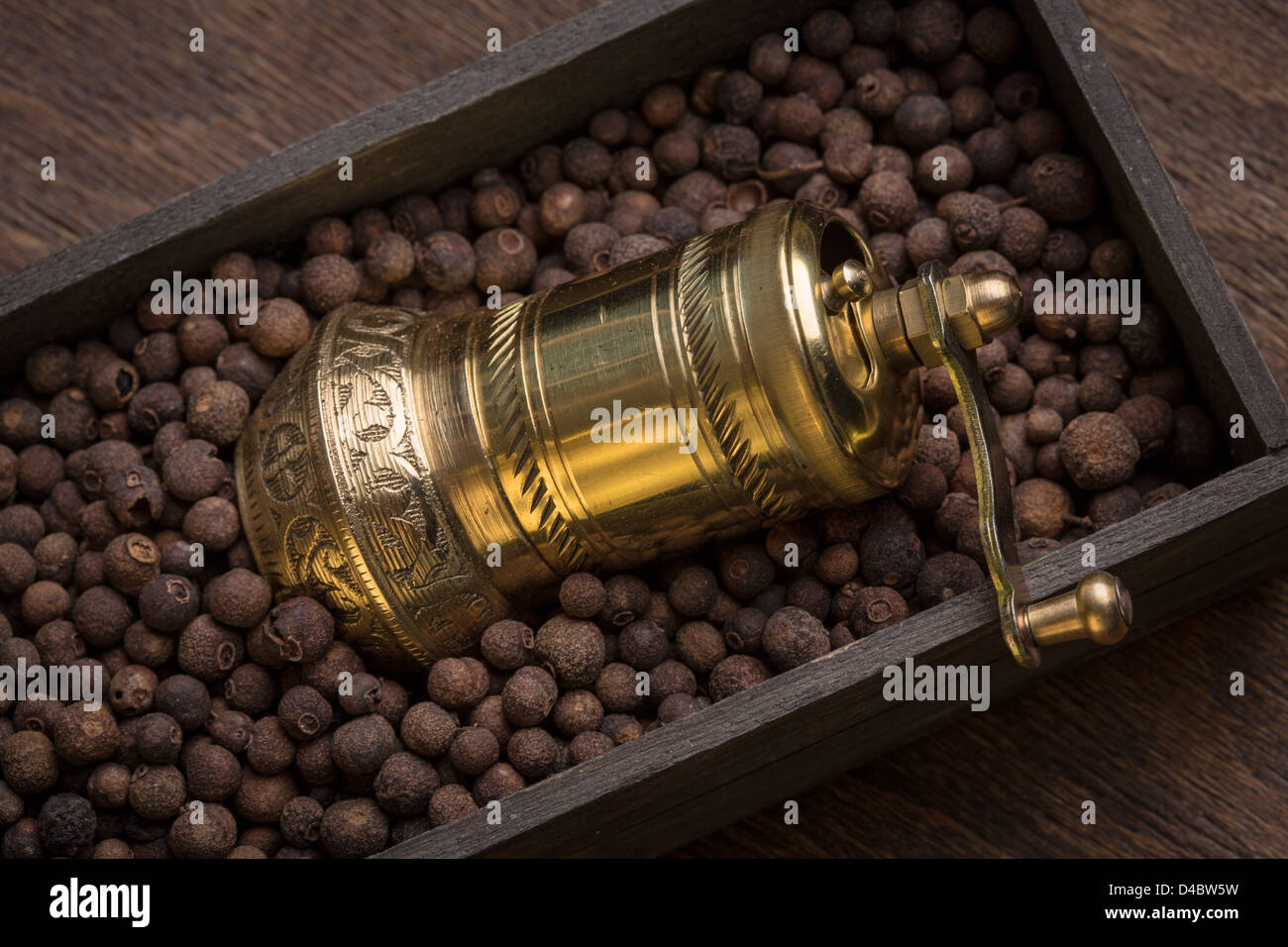 Wooden box hi-res stock photography and images - Alamy