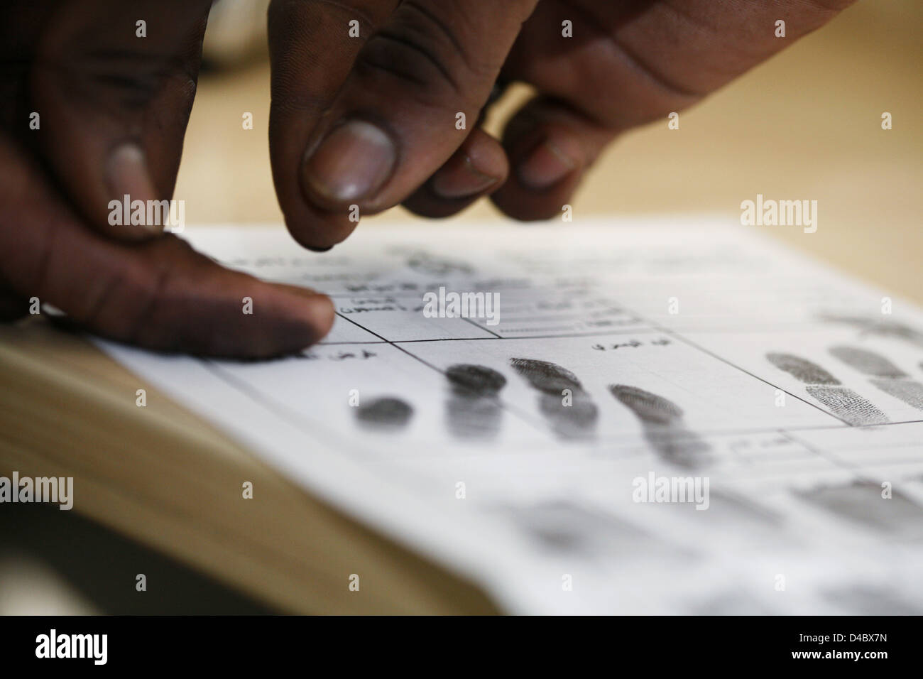 Close-up of suspect has their fingerprints taken Stock Photo - Alamy