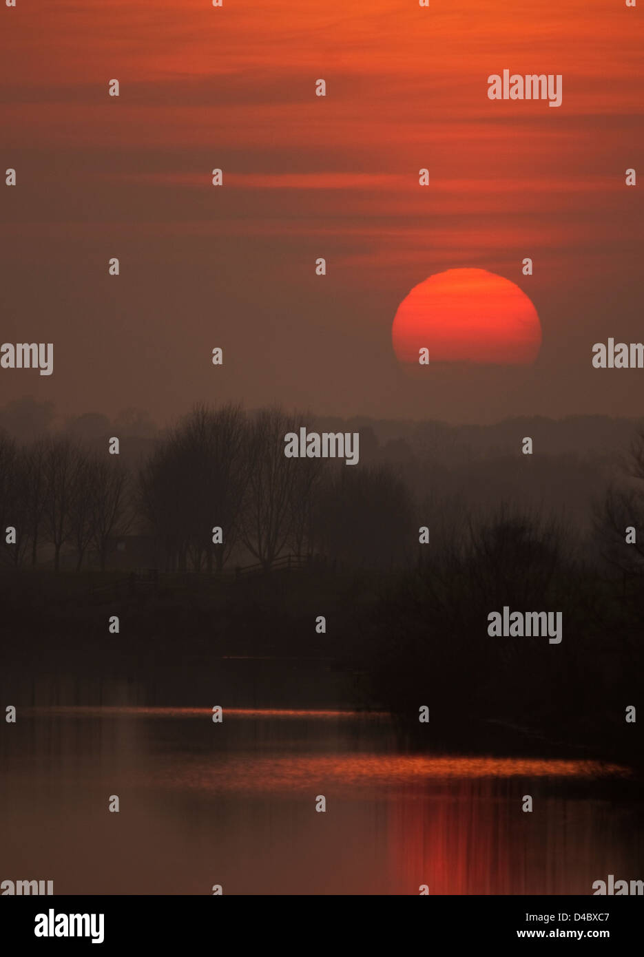Blood red sunset hi-res stock photography and images - Alamy
