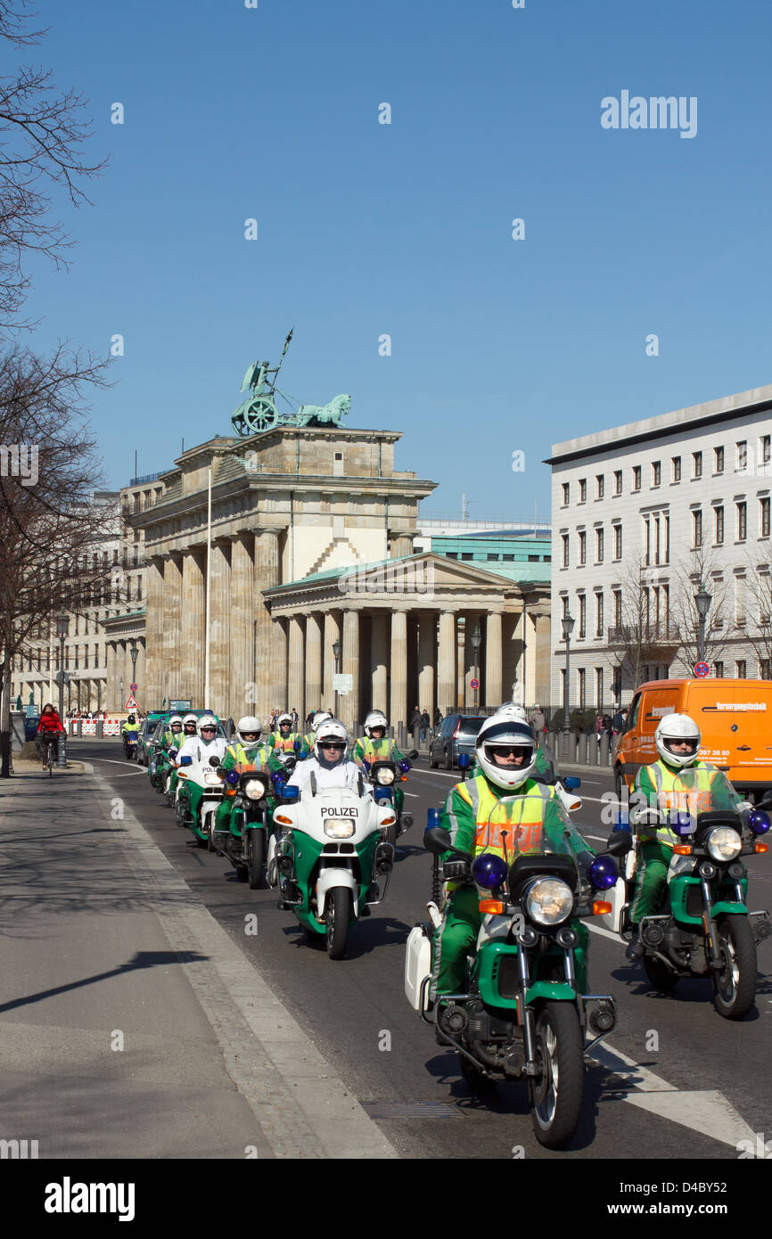 Berlin, Germany, police convoy in the Ebertstrasse Stock Photo - Alamy