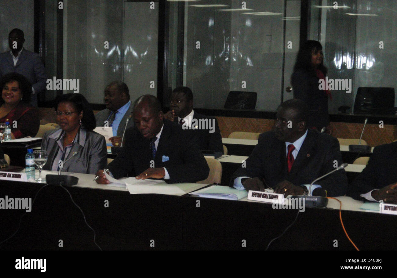 Angola national assembly hi-res stock photography and images - Alamy