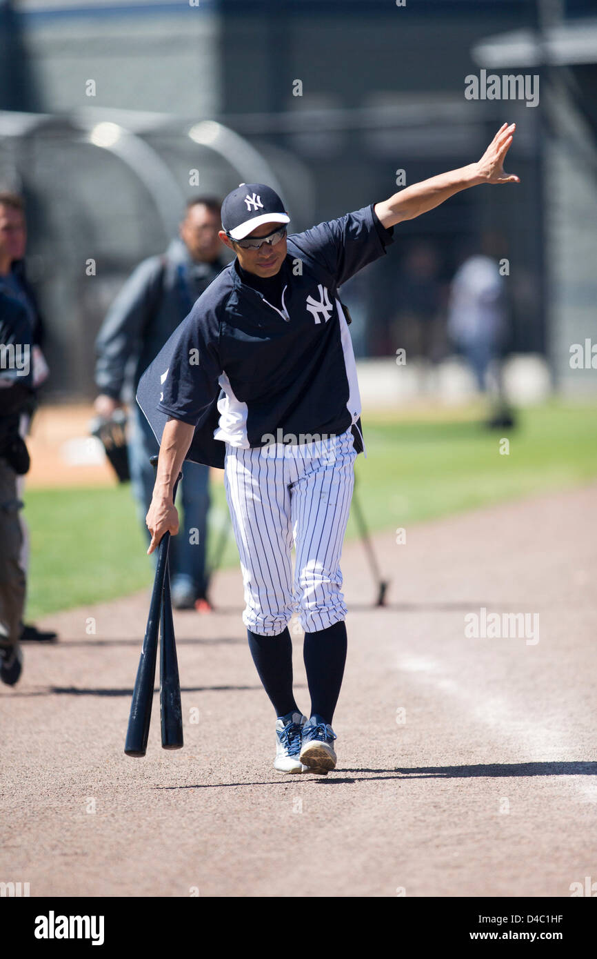 Ichiro Suzuki (Yankees), MARCH 6, 2013 - MLB : Training game between ...