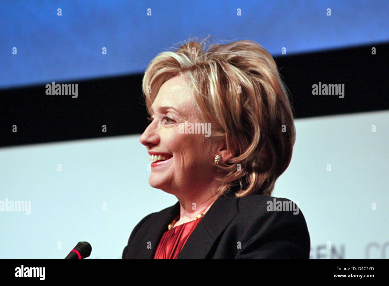 Secretary Clinton Press Conference at COP-15 Stock Photo - Alamy