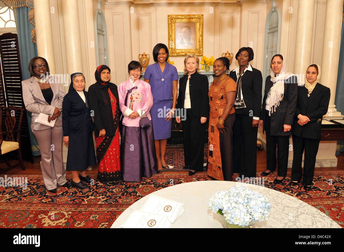 Secretary Clinton and First Lady Michelle Obama Stand With 2010 ...