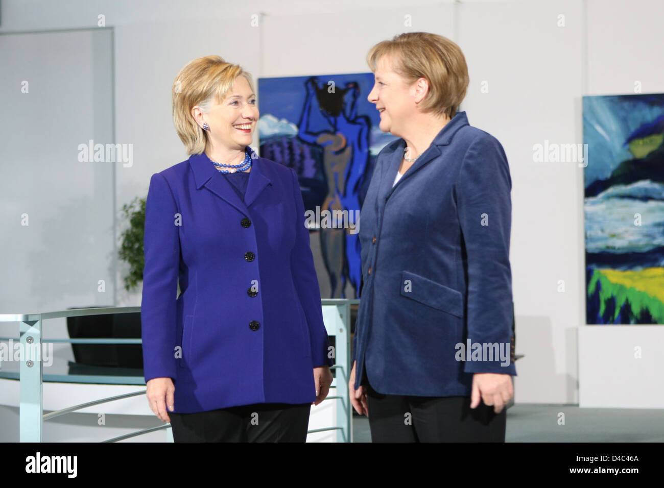 Hillary clinton secretary of state at berlin hi-res stock photography ...