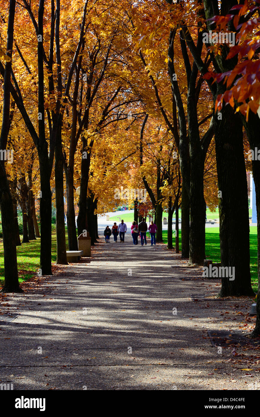 Autumn Walk in Downtown St. Louis Near Arch MO Stock Photo - Alamy