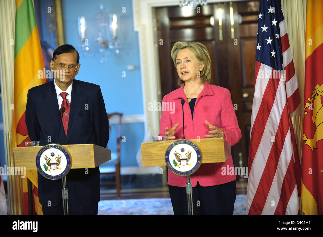 Secretary Clinton Holds Joint Press Availability With Sri Lanka ...