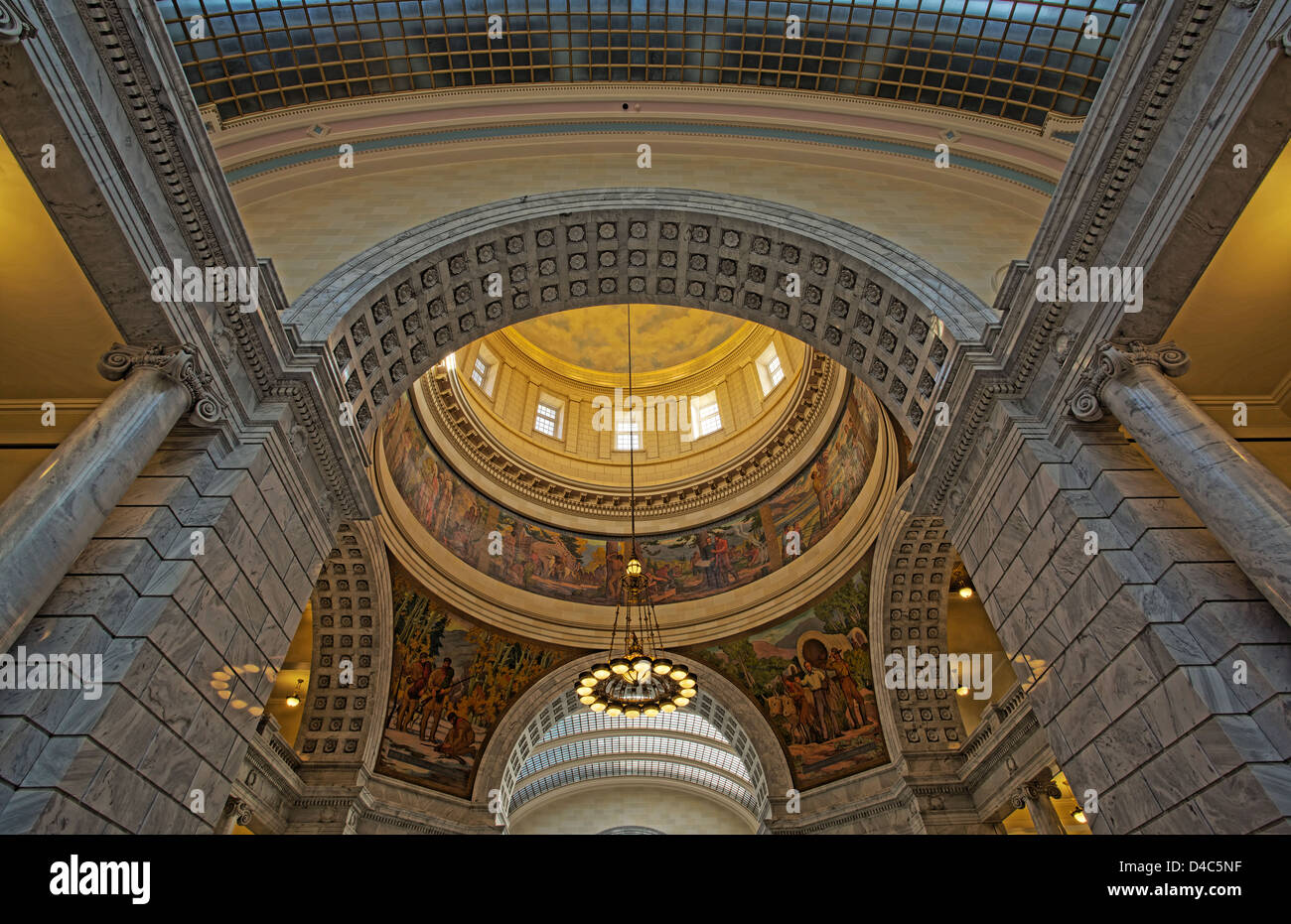 Courthouse fresco hi-res stock photography and images - Alamy