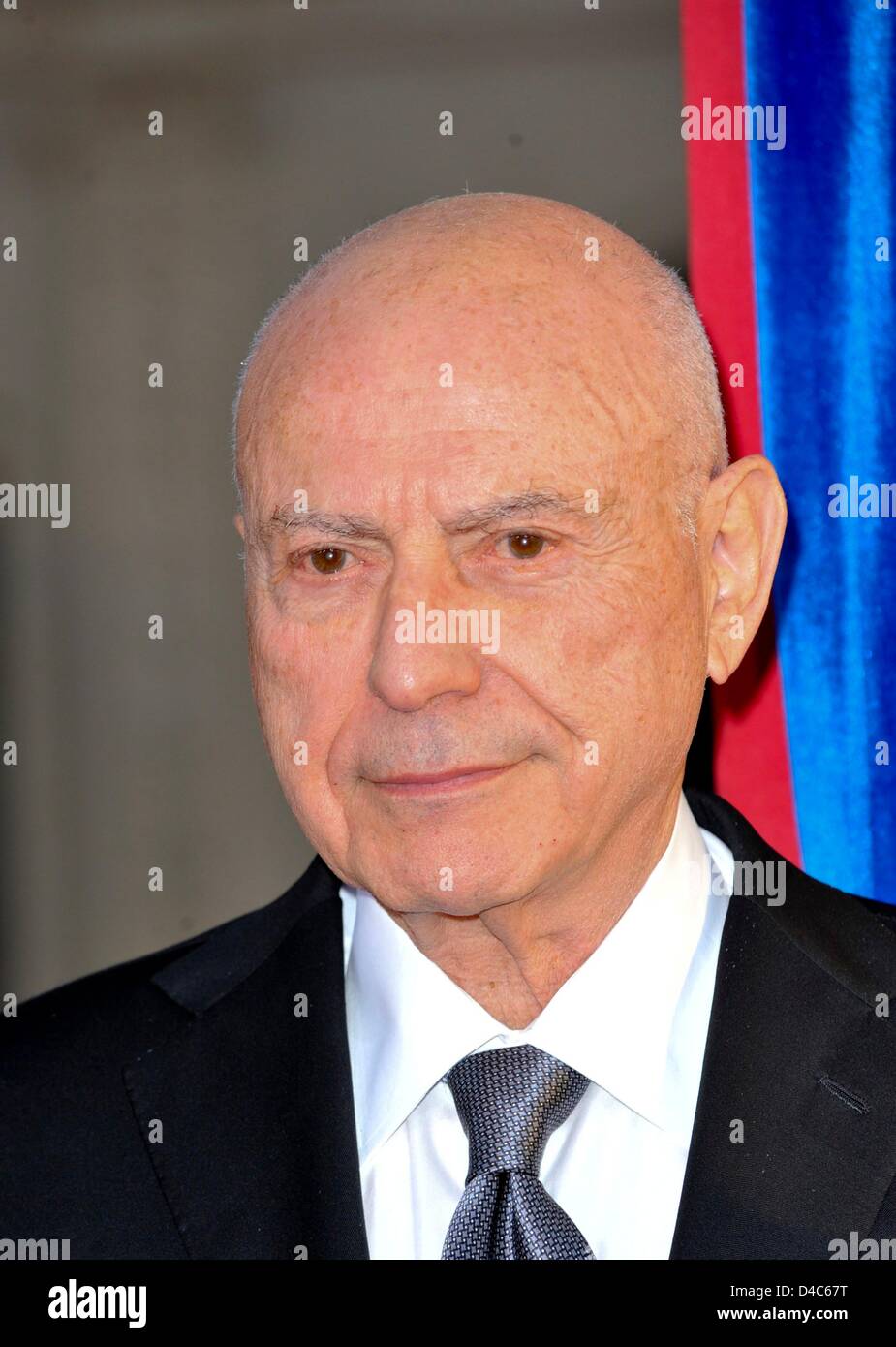 Los Angeles, California, USA. 11th March 2013. Alan Arkin at arrivals ...