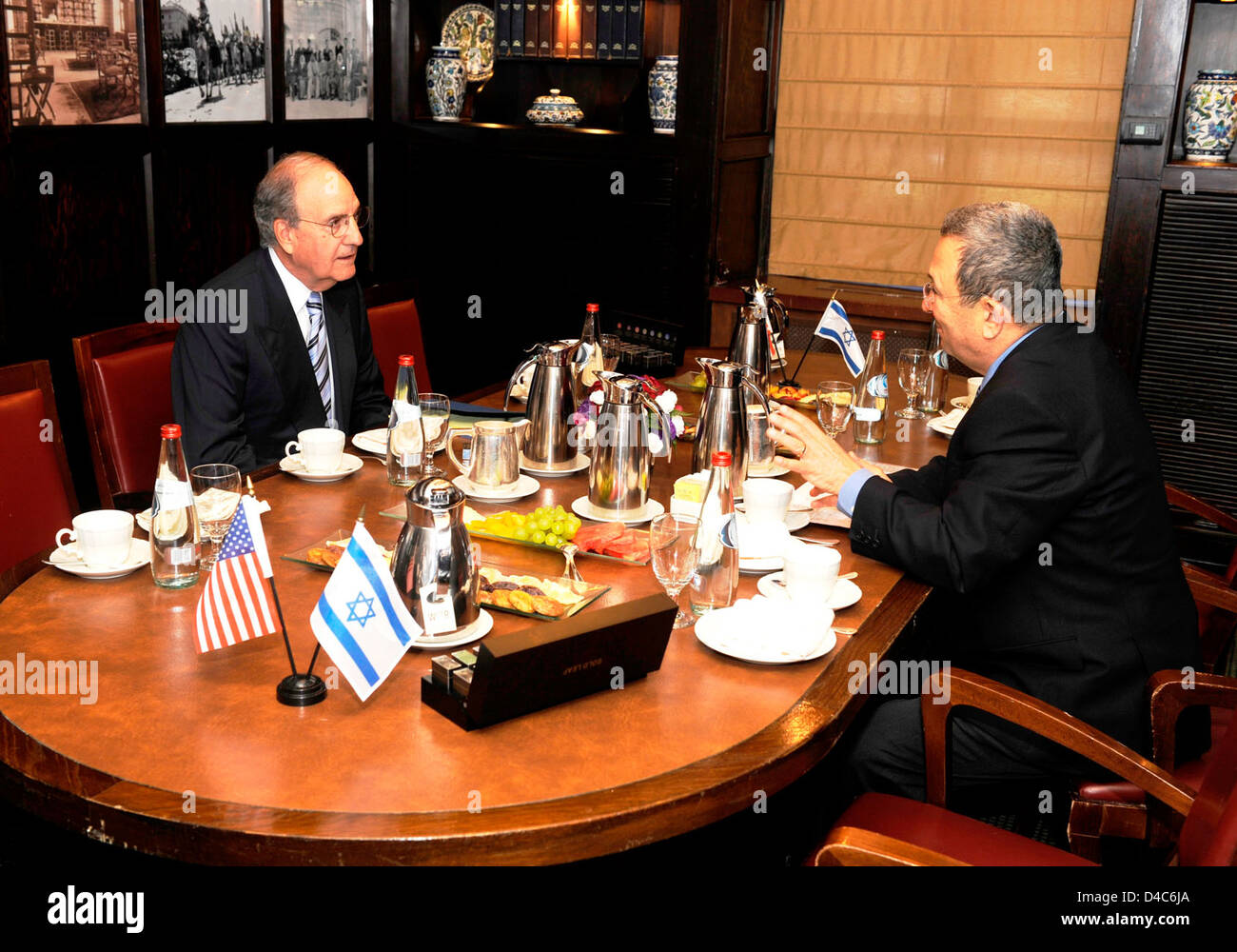 Minister of defense ehud barak hi-res stock photography and images - Alamy