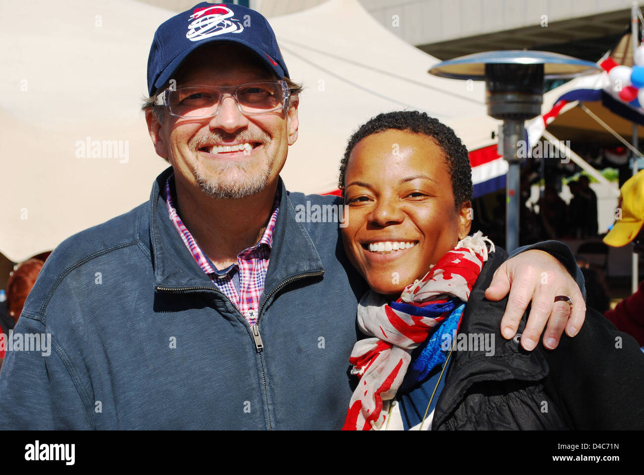 Drew Carey and Allana Finley Smile for the Camera Stock Photo - Alamy