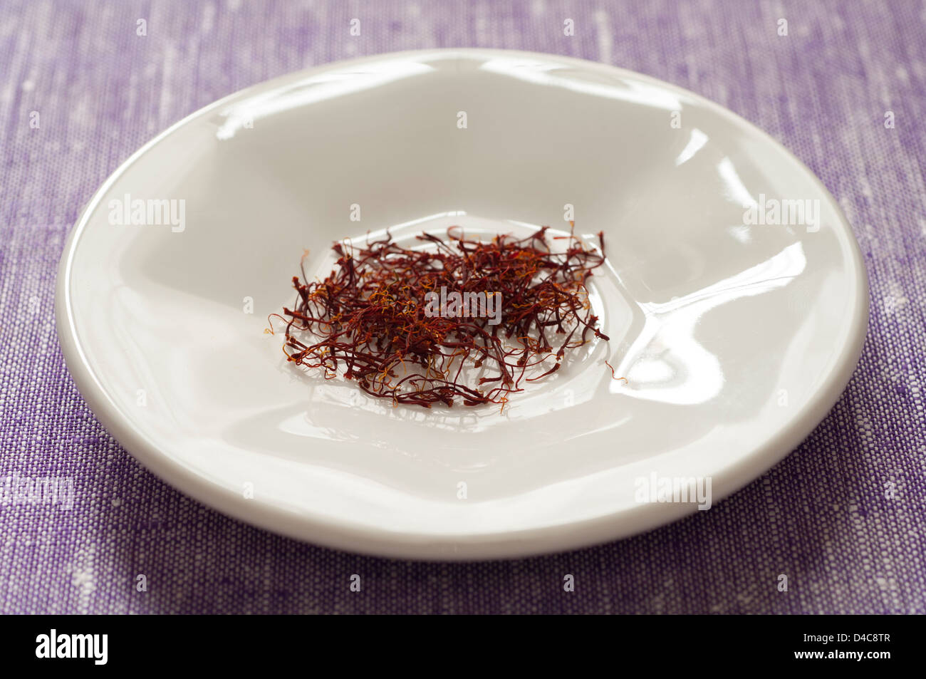 Close-up view of Italian organic Saffron from Abruzzo Stock Photo - Alamy
