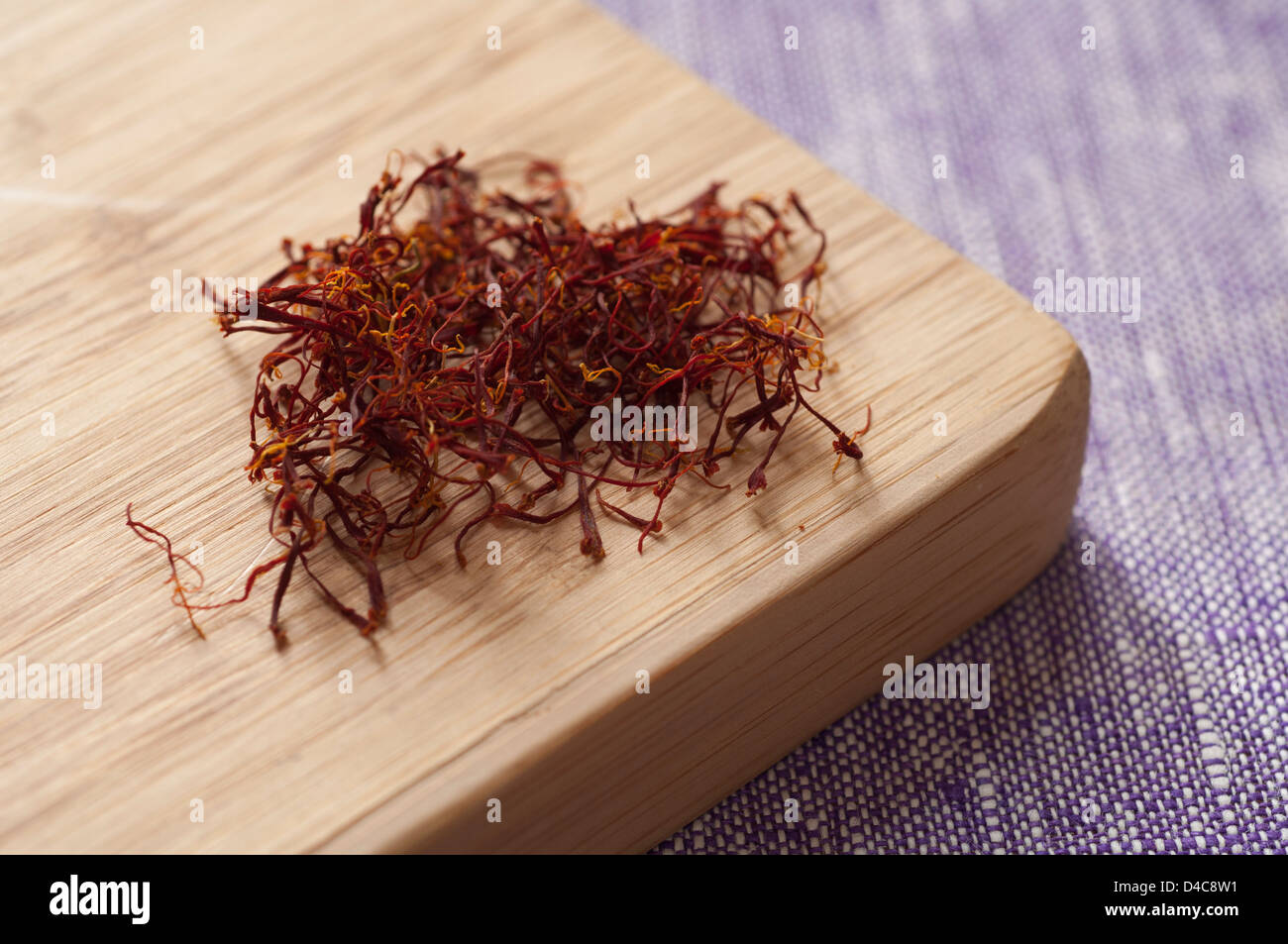 Close-up view of Italian organic Saffron from Abruzzo Stock Photo - Alamy