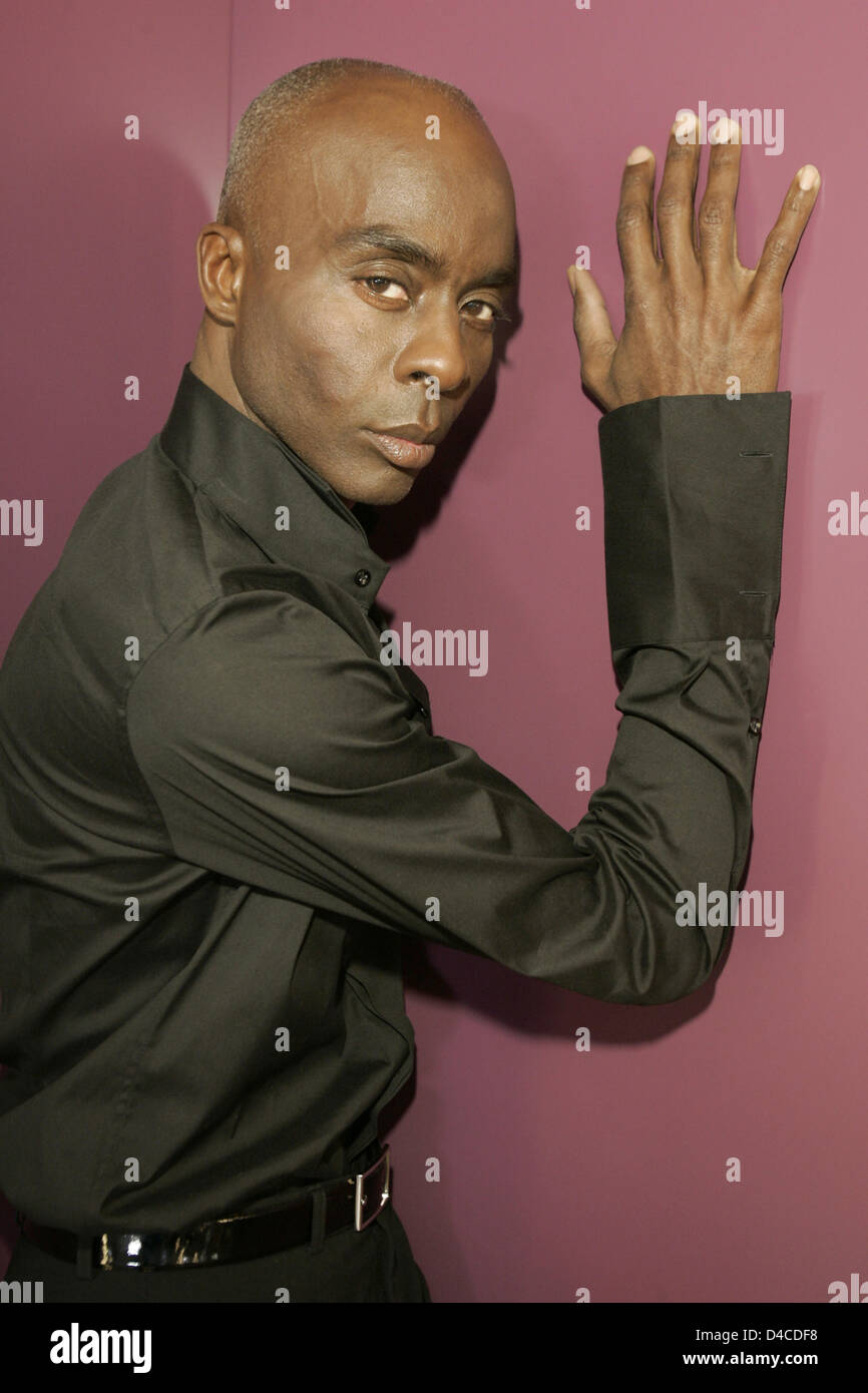 Bruce darnell stylist model juror hi-res stock photography and images ...