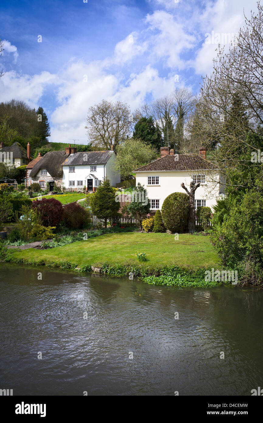 Cottages in Upper Woodford village beside the River Avon in Wiltshire ...