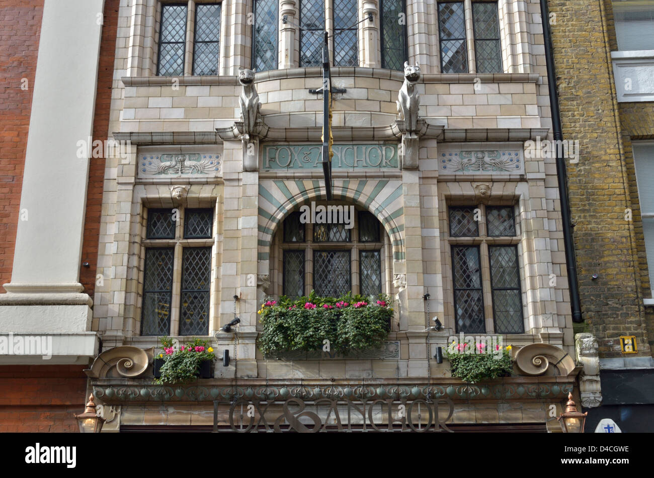Fox and Anchor pub in Charterhouse Street, Clerkenwell, London, UK ...
