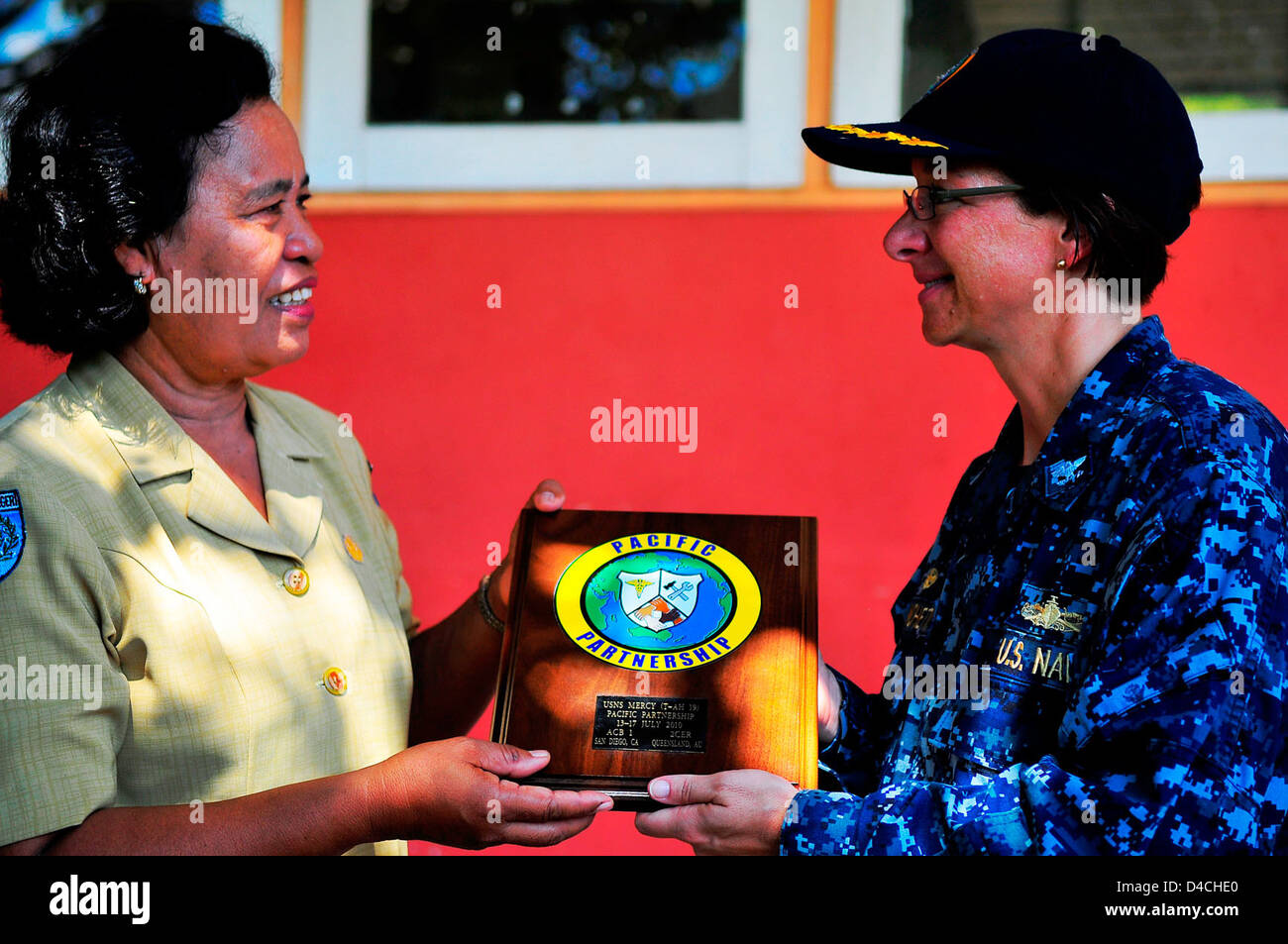 PP2010 Commander Capt. Franchetti Presents the Head Mistress of the ...