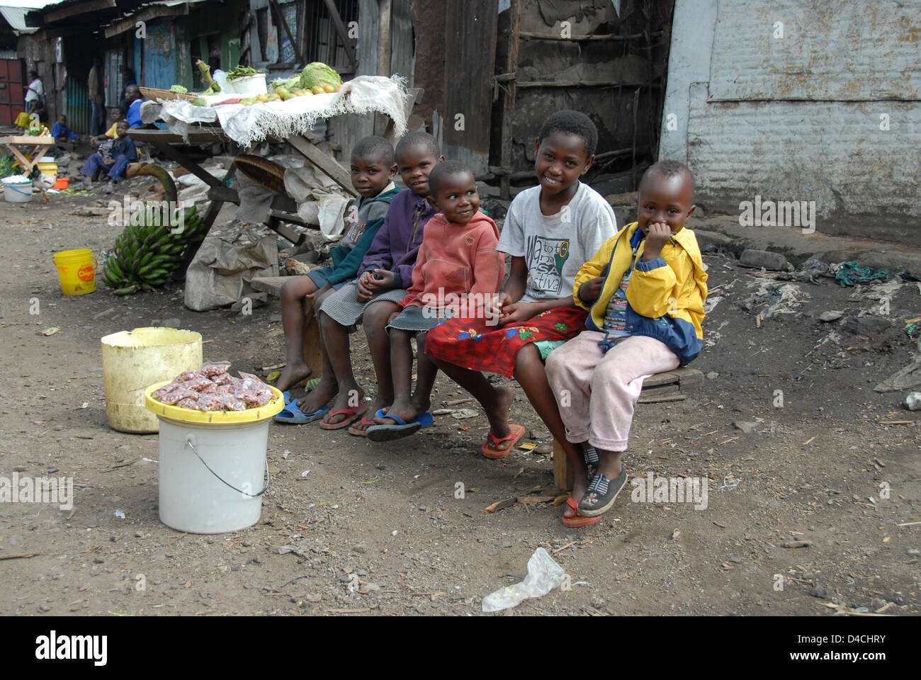 Street children in nairobi kenya hi-res stock photography and images ...