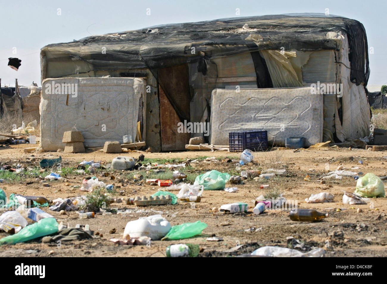 Chabola a hi-res stock photography and images - Alamy