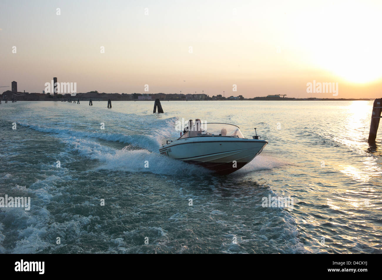 Luxury boat in venice hi-res stock photography and images - Alamy