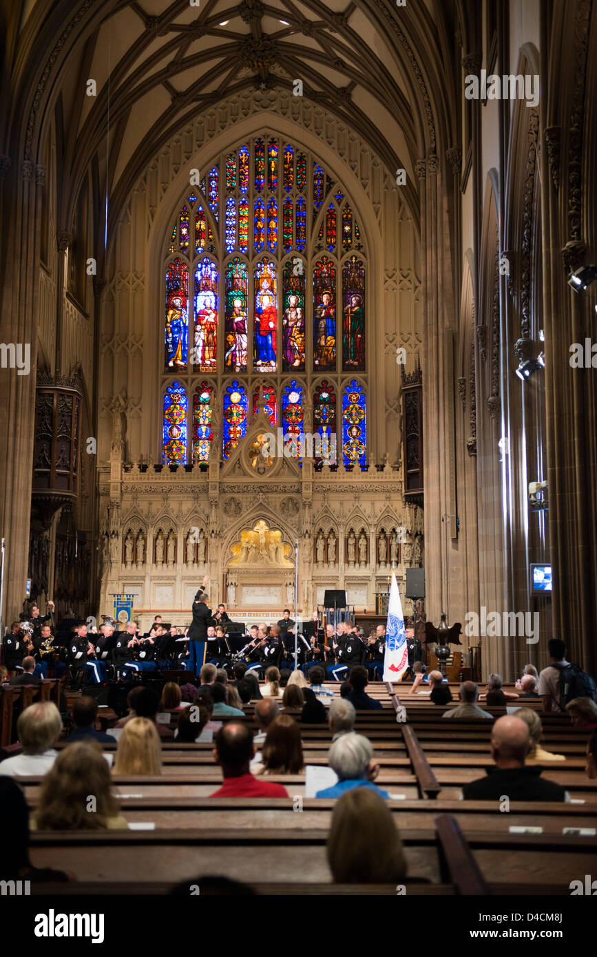 Trinity Church Lower Manhattan Stock Photos & Trinity Church Lower ...