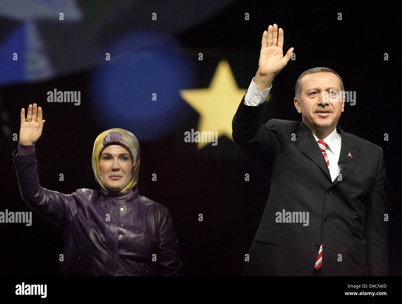Recep erdogan wife hi-res stock photography and images - Alamy