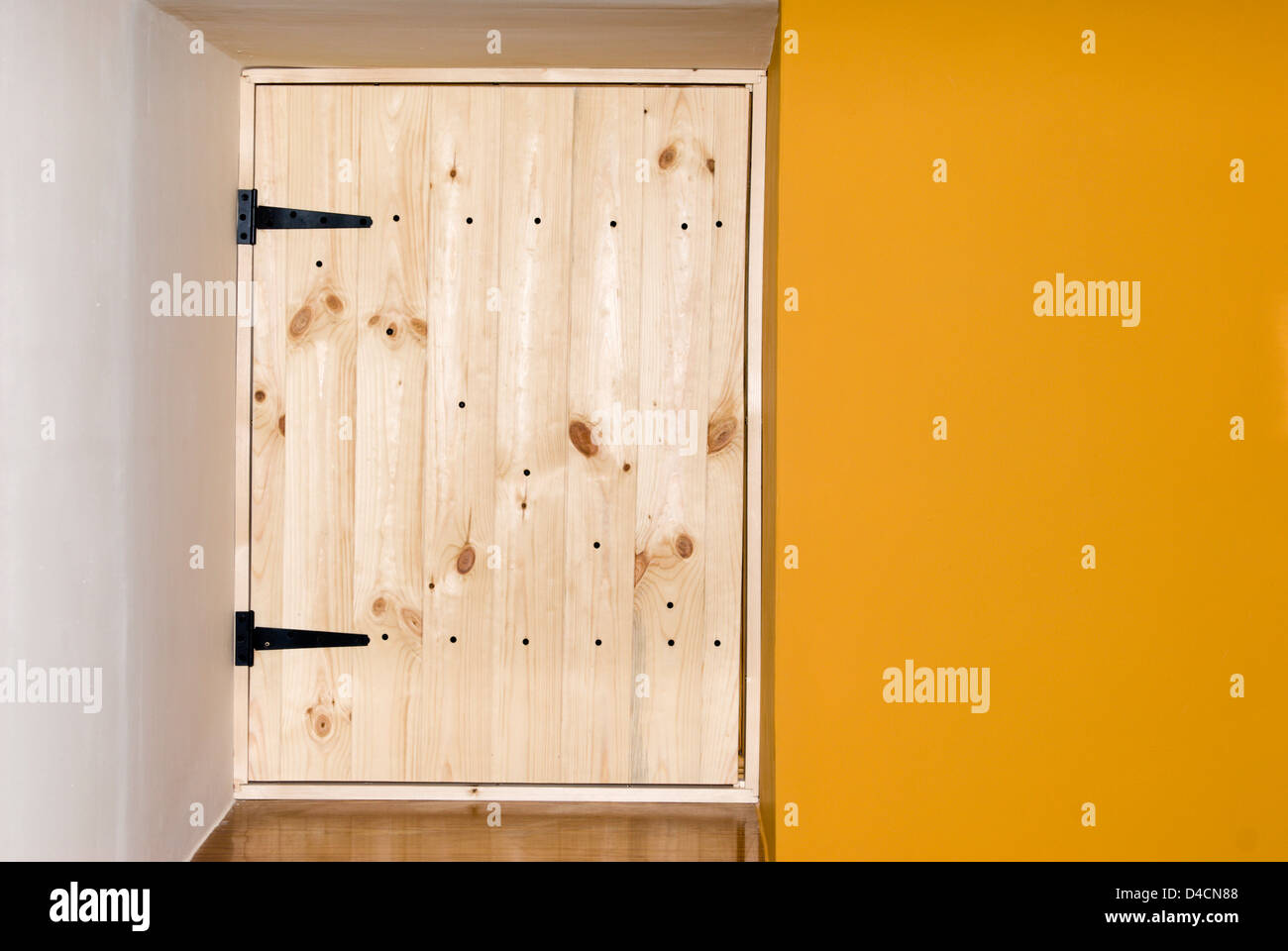 Recessed window hi-res stock photography and images - Alamy