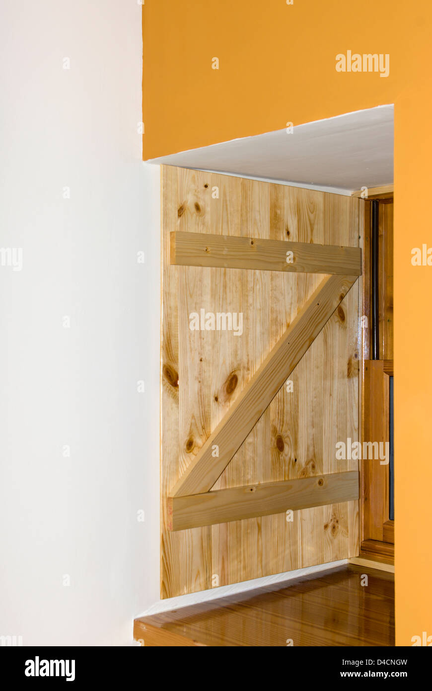 Recessed window hi-res stock photography and images - Alamy